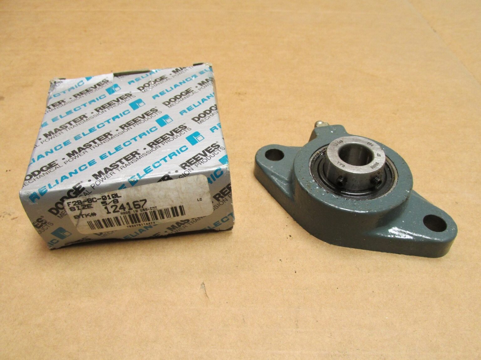 Dodge F2B-SC-010L 2-Bolt Flange Bearing 5/8" Bore. Cast iron housing ...